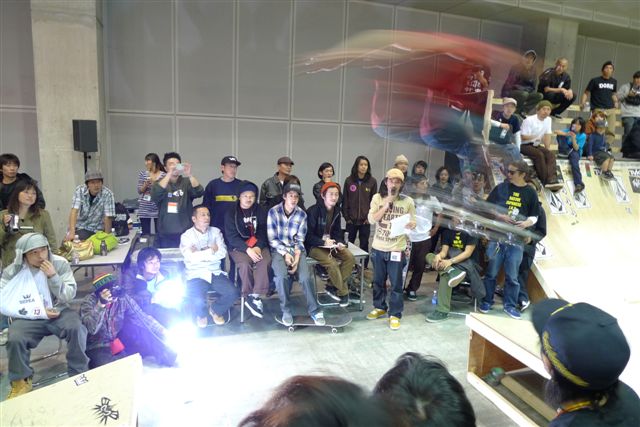 INTERSTYLE…. – FLAKE